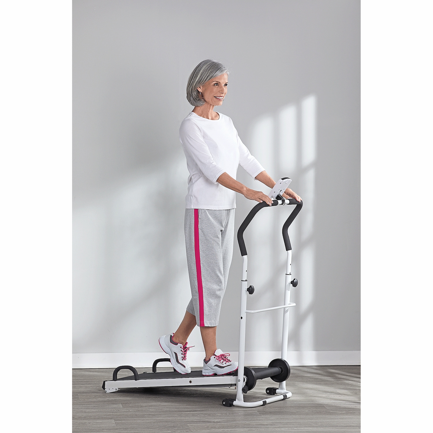 Foldable Treadmill | Dr. Leonard's