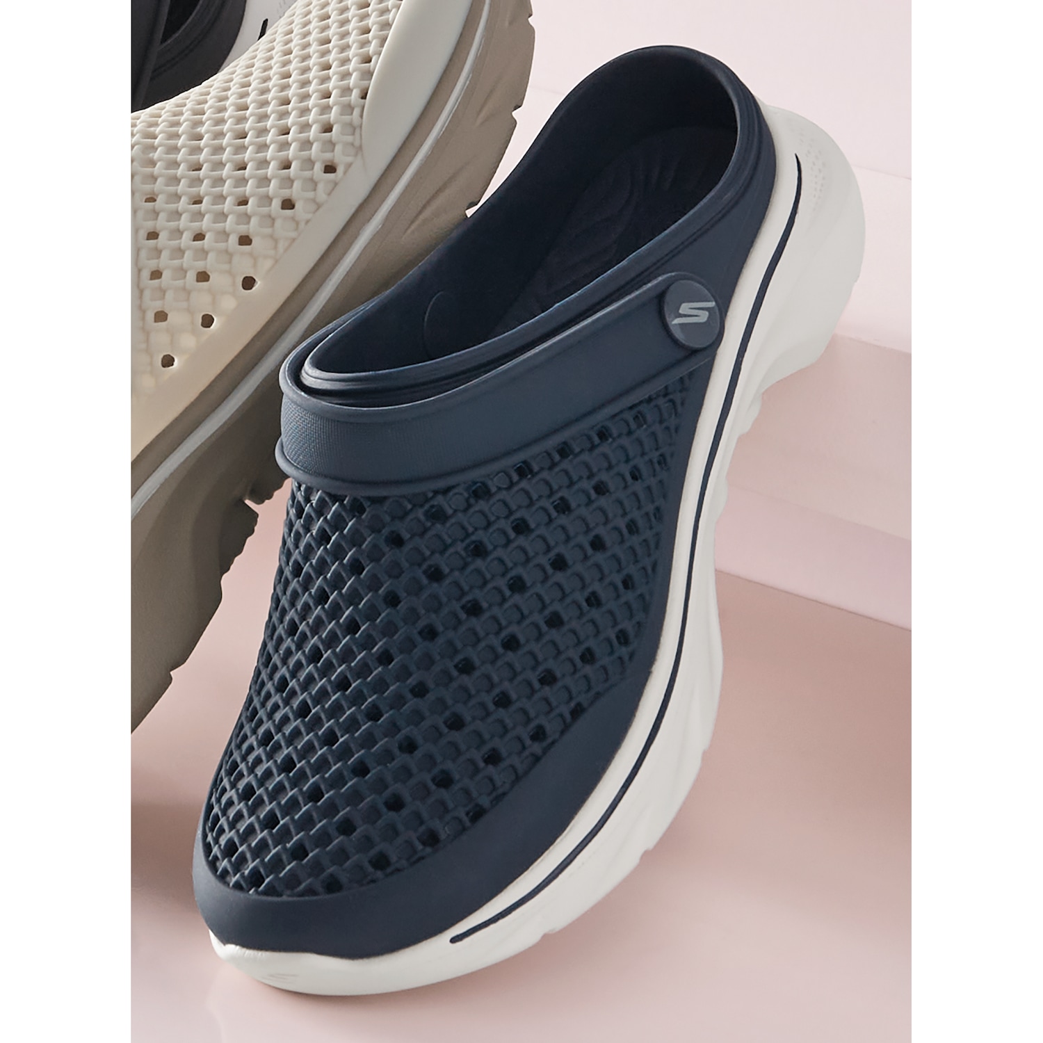 Skechers Women's Foamies GO WALK 7 Joyous Shoe | Dr. Leonard's